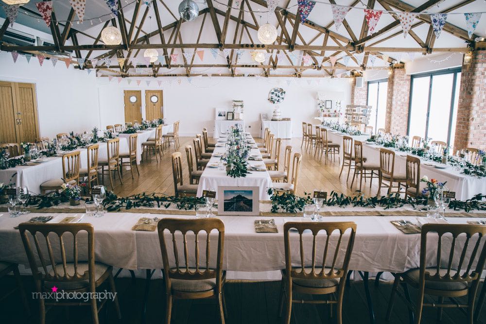 Gallery - Red Brick Barn - The Green Cornwall Barn Wedding Venue