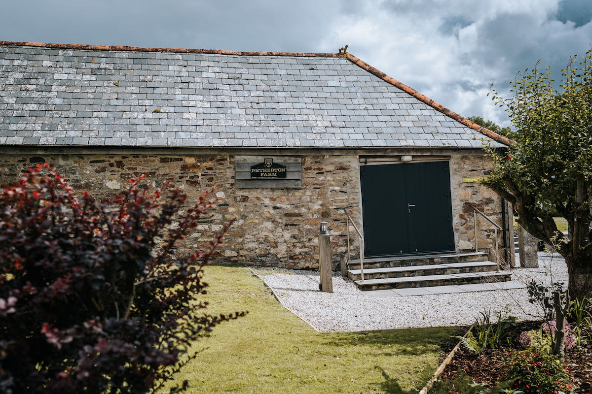 Gallery - Wedding Barn - The Green Cornwall Barn Wedding Venue